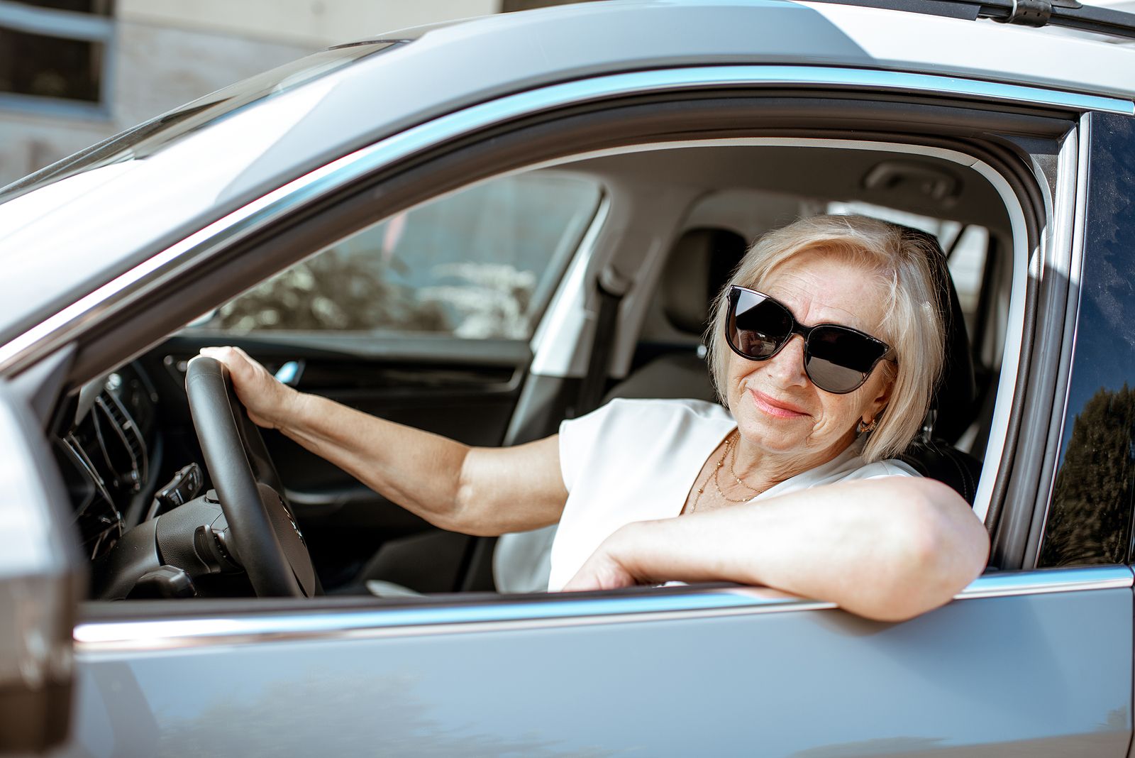 Useful Gadgets for Aging Drivers – Seasoned Times